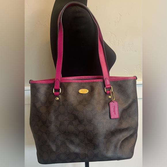 Coach | Bags | Coach Zip Top Tote In Signature Canvas | Poshmark